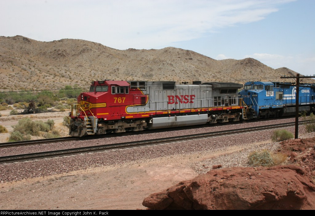 BNSF 767
